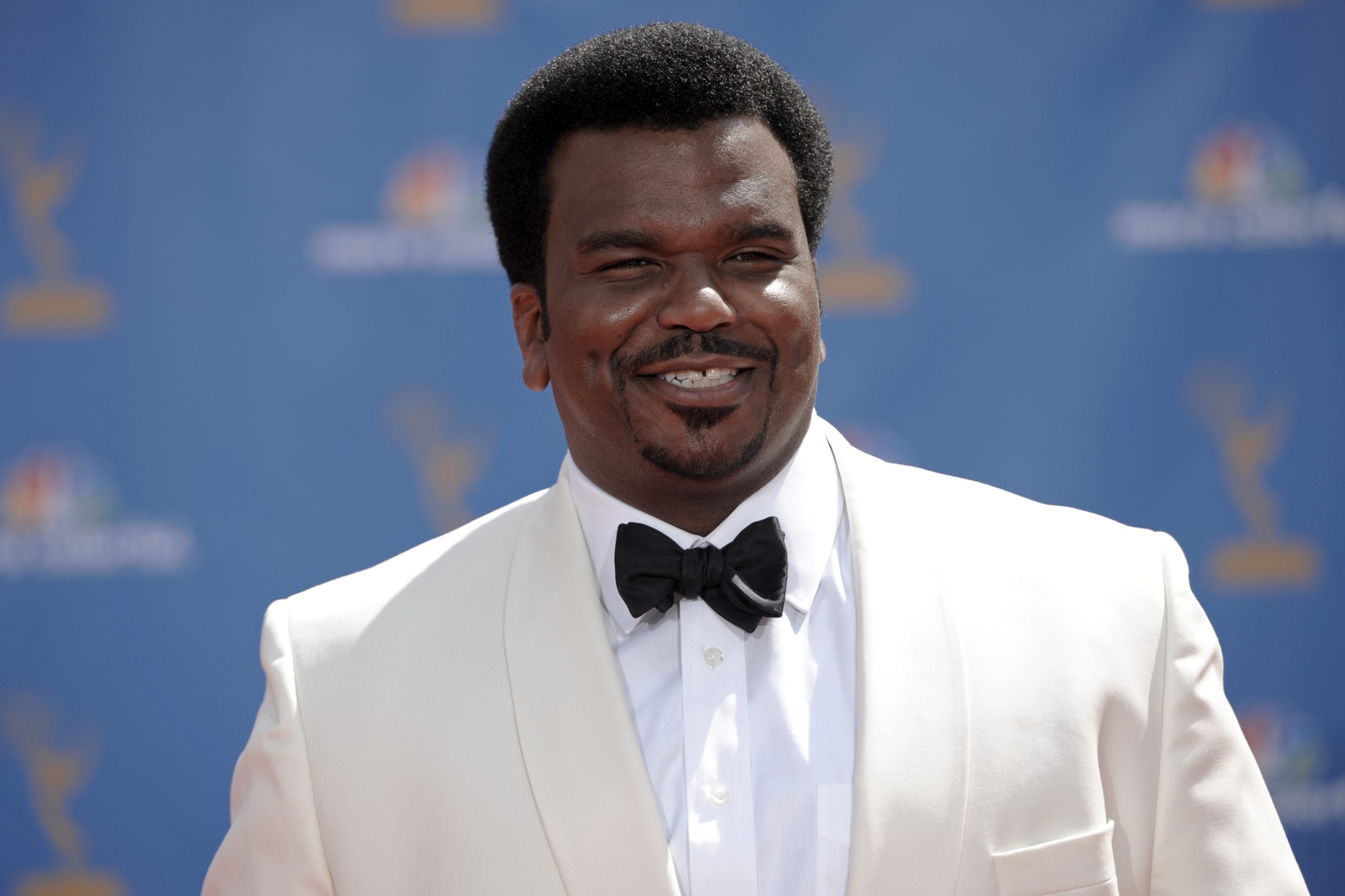 Craig Robinson continues underdog storyline on Peacock's 'Killing It ...