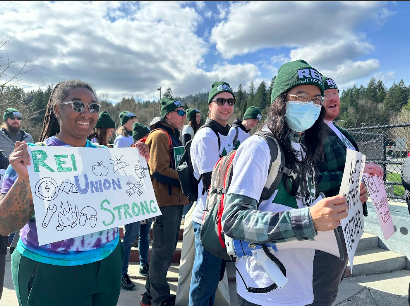 REI store workers still clamoring for a union contract