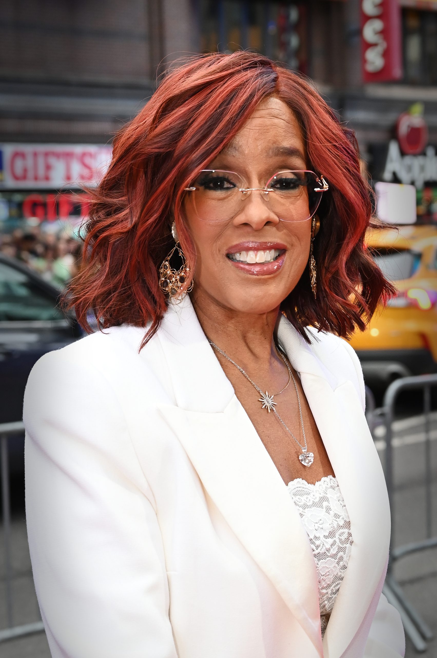 Go With The Flo: Gayle King heads to space — stuffed animals