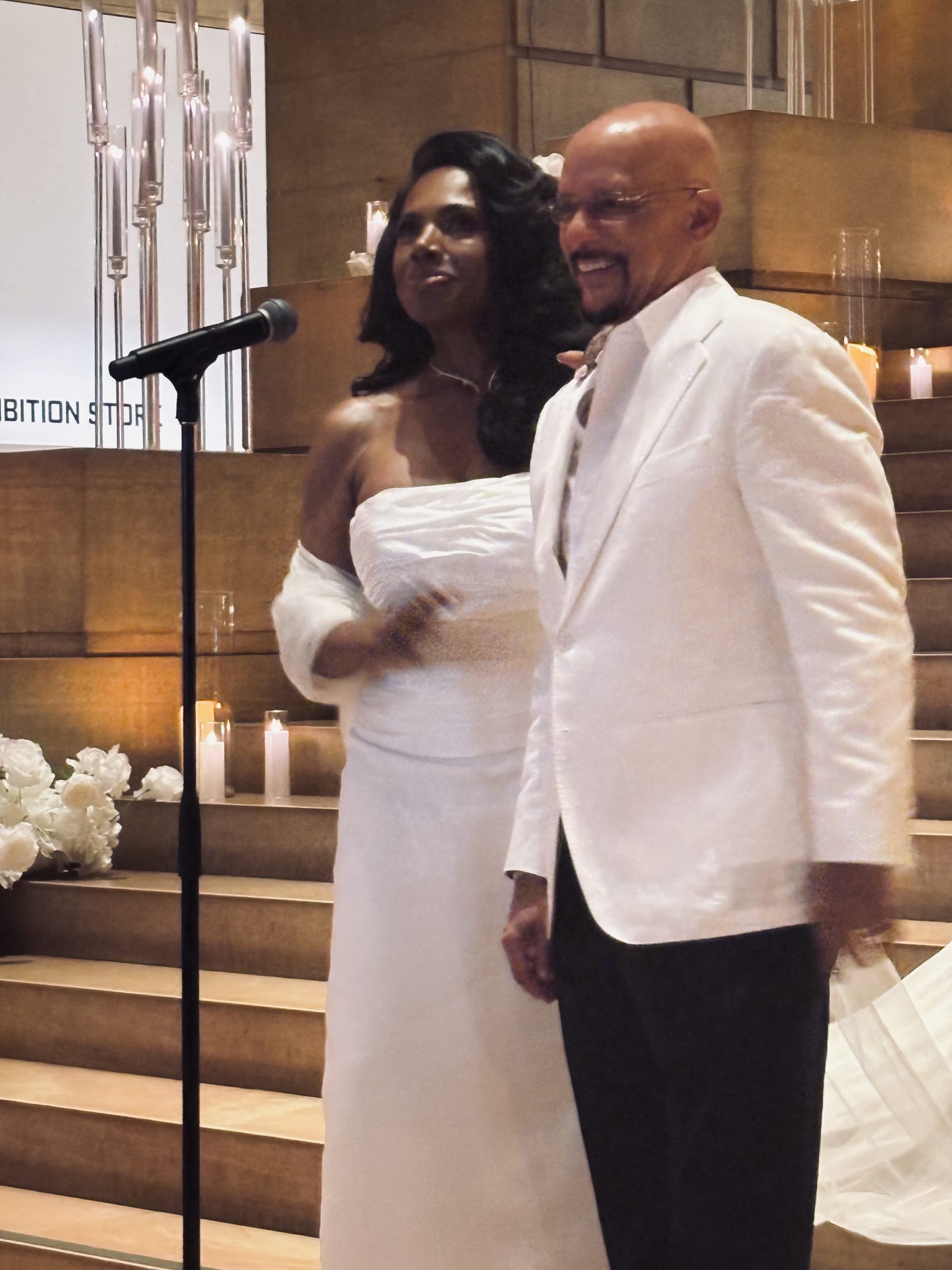 Go With The Flo: Sheryl Lee Ralph and hubby renew vows