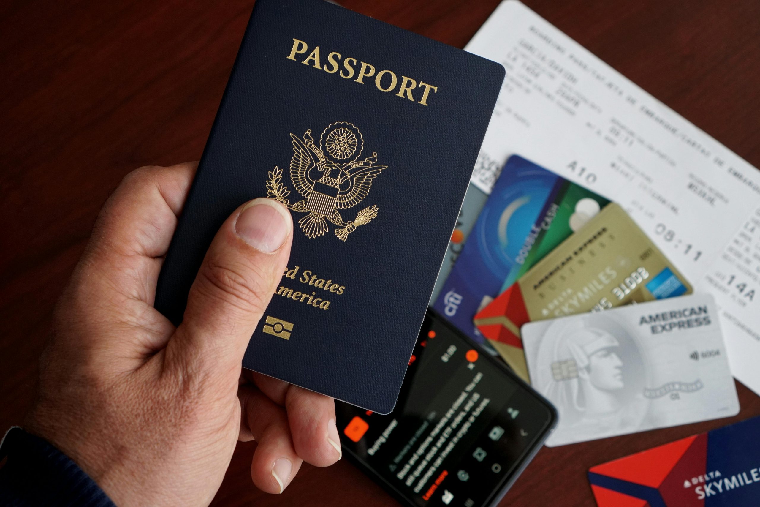 New Immigration Rules Reshape Work, Visas, and Citizenship